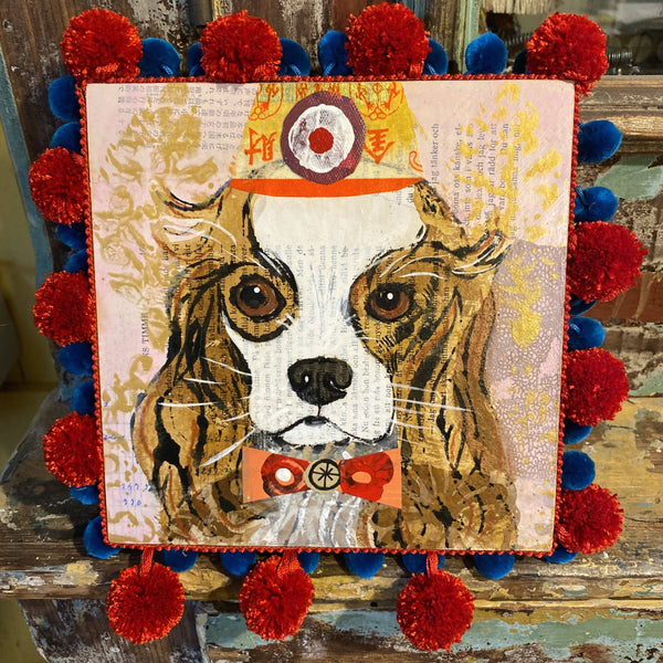 King Charles Cavalier Spaniel with Pom Pom Frame – Lireille
